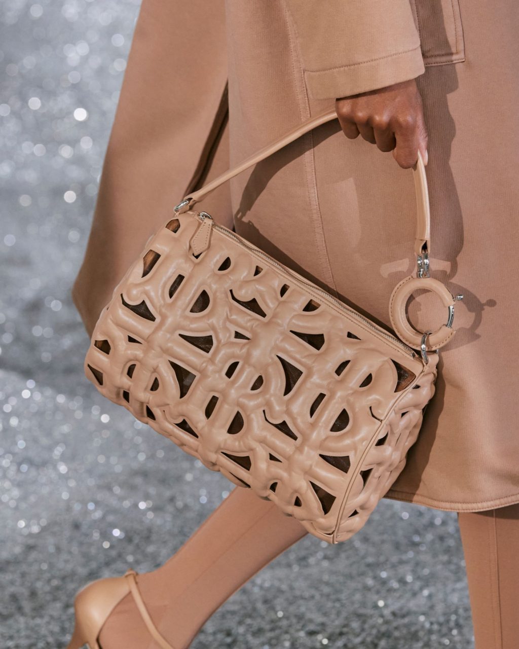 Burberry Debuts New Collection In Carbon Neutral and Sustainable ...